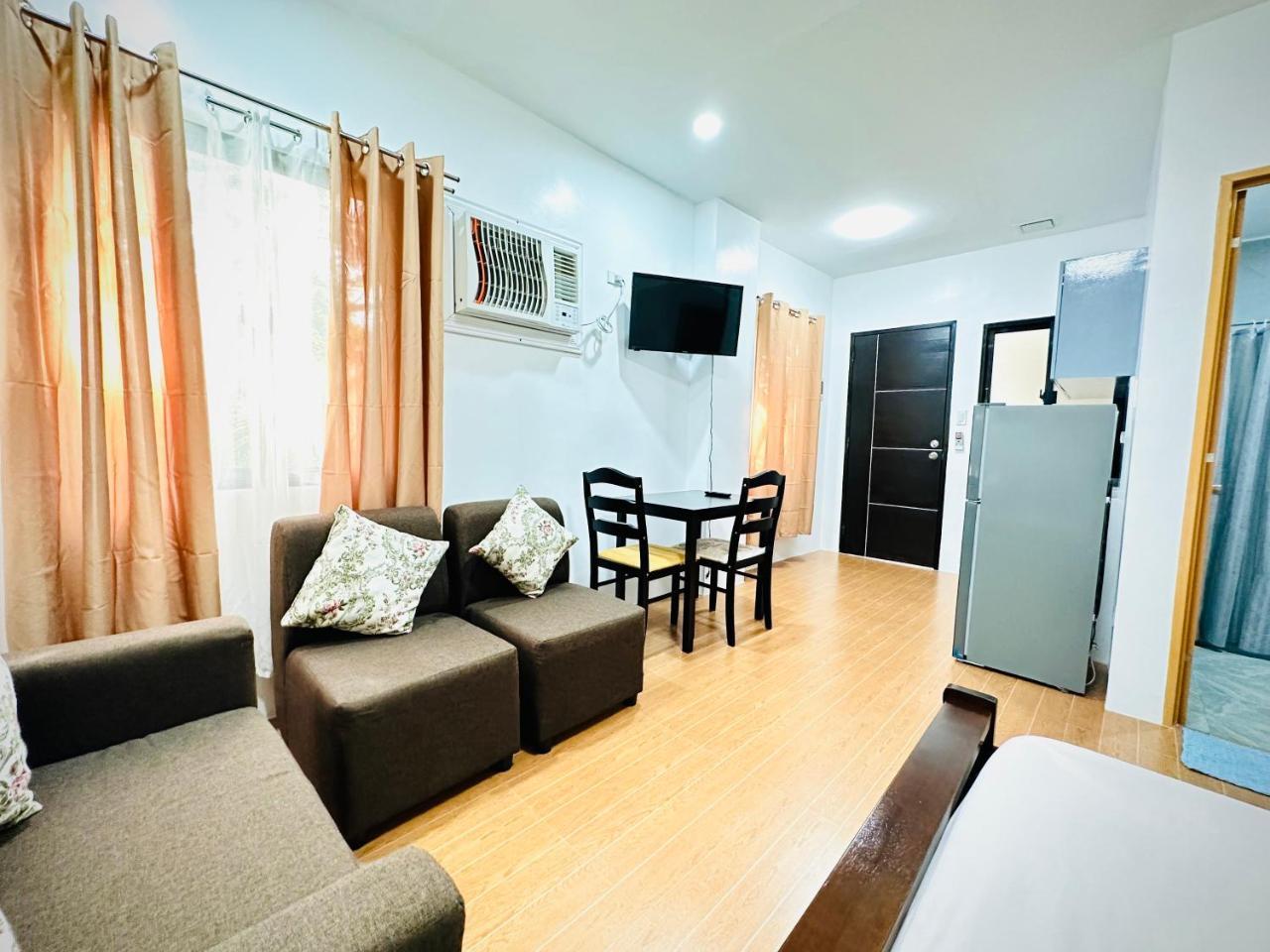 RJC Building - Olongapo, the Philippines | Best Prices 2024 | Guide to the Philippines