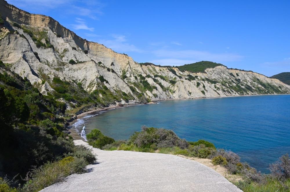 Asprokavos Beach Apartment, Corfu Island, Greece